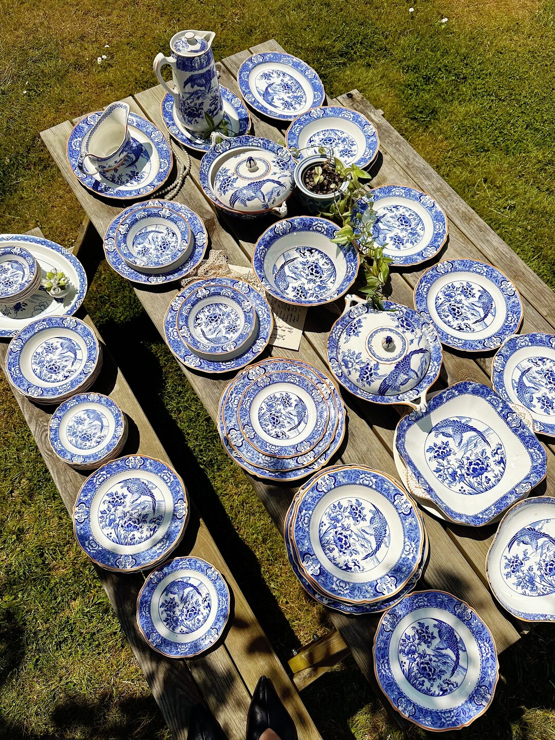 H.H. G Ltd England hales Hancock & Godwin Aquila Tea Plate, Soup Bowls ...