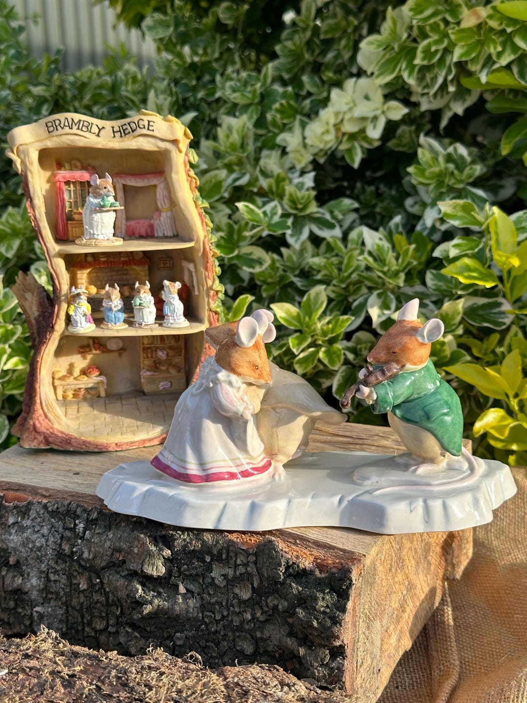 Royal Doulton Brambly Hedge DBH30 the Ice Ball Perfect - Etsy