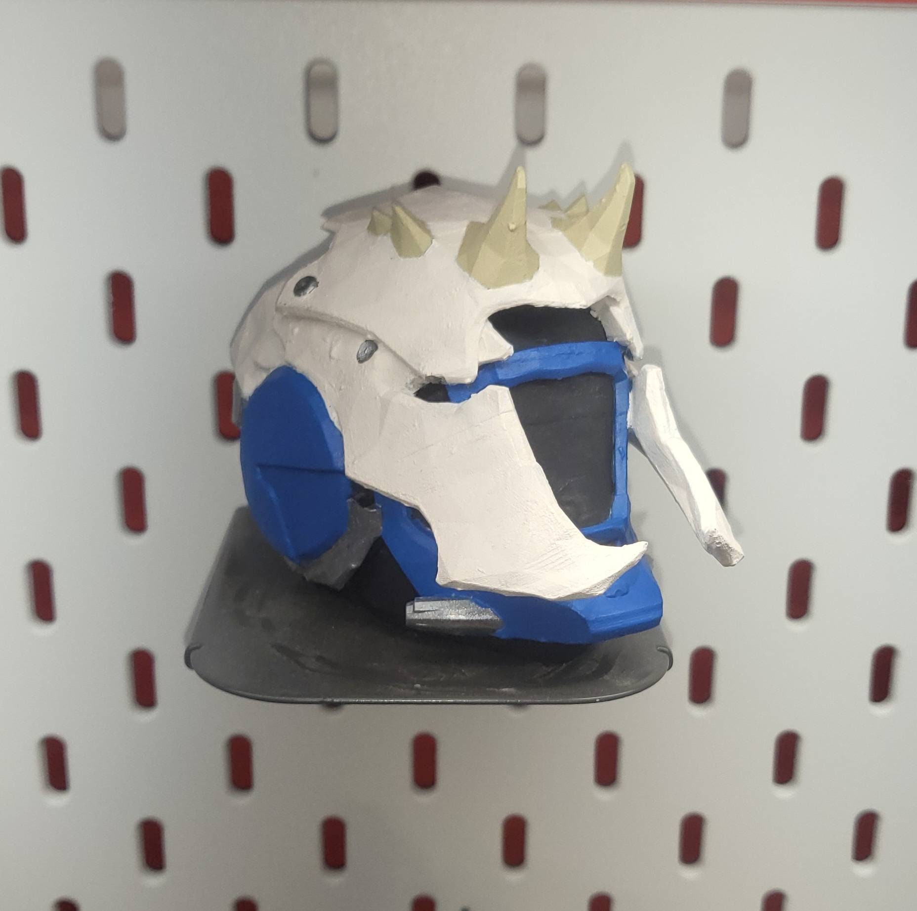 Destiny Warlock Helmet Pepakura