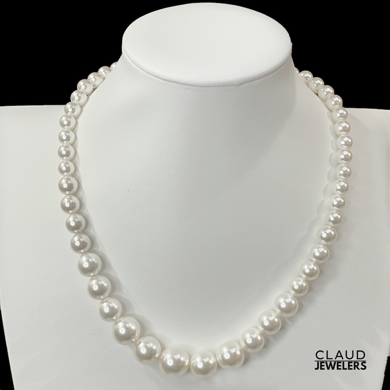 Graduated Pearls - Etsy