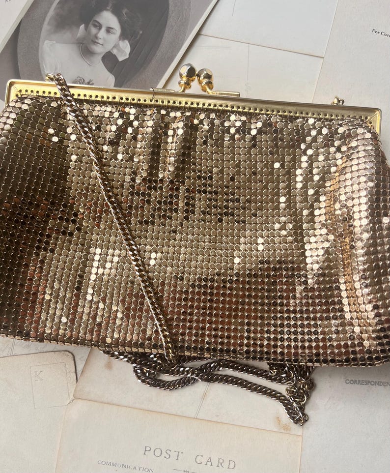 WHITTING & DAVIS Vintage Gold Mesh Chainmail Glamorous Flapper Style ...