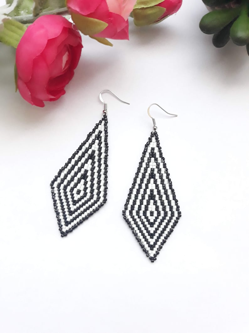 Black White Geometric Seed Bead Earrings,beautiful and Trendy Earrings ...