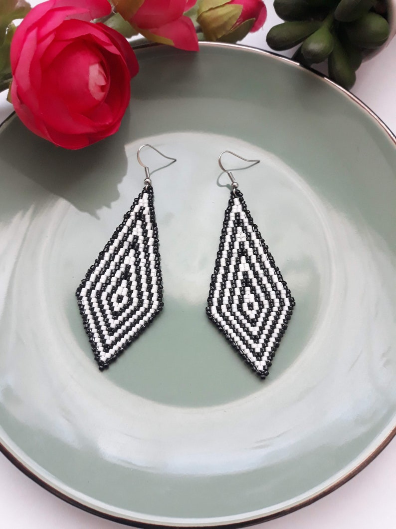 Black White Geometric Seed Bead Earrings,beautiful and Trendy Earrings ...