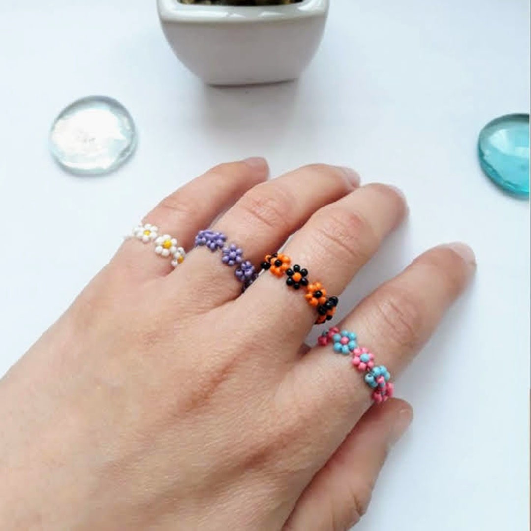 Cute Flower Rings,personalized Bead Rings,daisy Rings,color Stackable ...