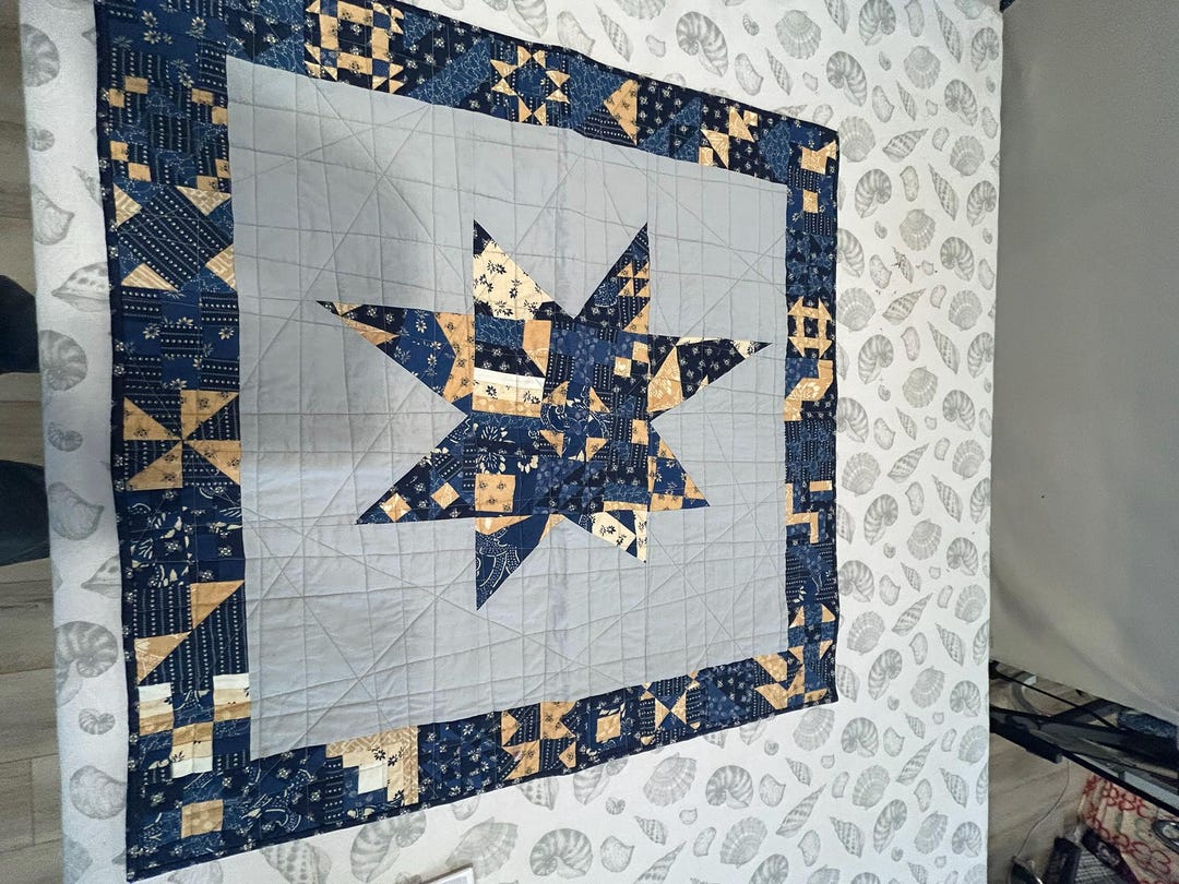 Table Topper, Blue Star. Quilted Item - Etsy