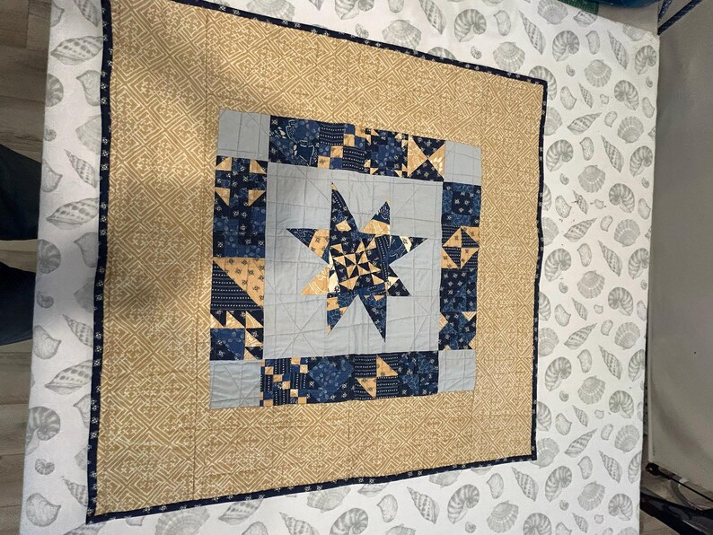 Table Topper, Blue Star. Quilted Item - Etsy