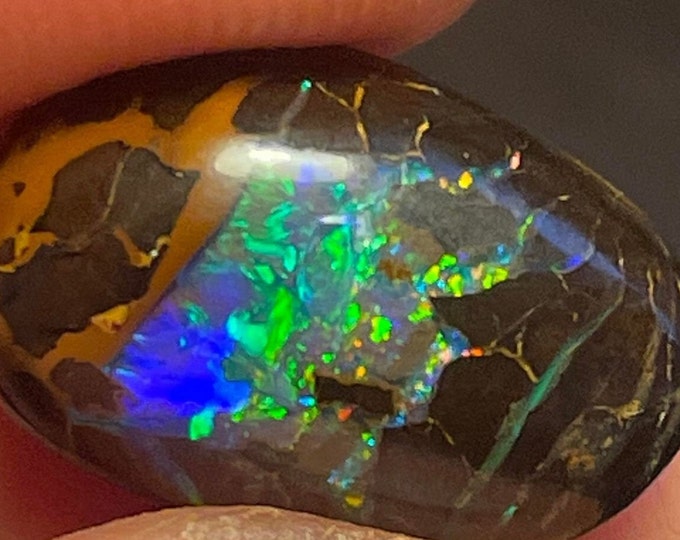 Superb Matrix Colorful Boulder Opal queensland Australia Full Spectrum ...