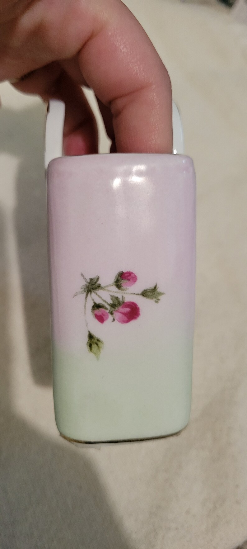 Cute Little Vintage Nantucket Porcelain Shopping Bag With Flowers and ...