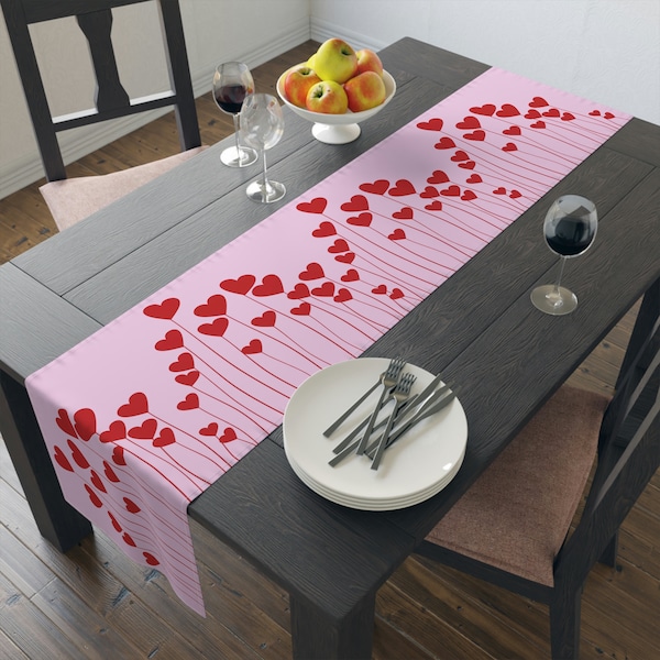 Heart Table Runner - Etsy
