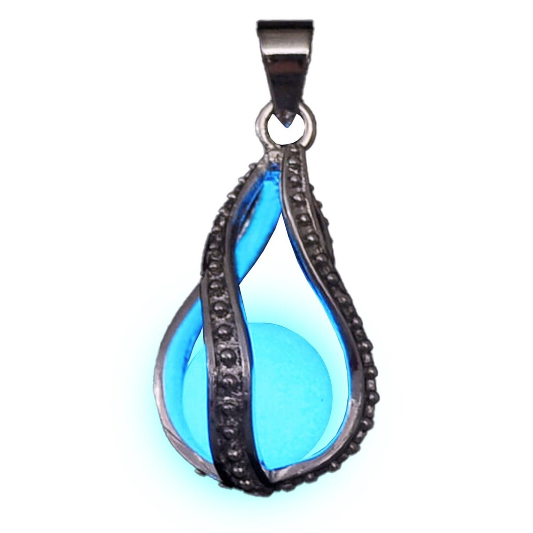 Mermaid Teardrop Glowing Necklace - Glow in the Dark Luminous Pendant ...