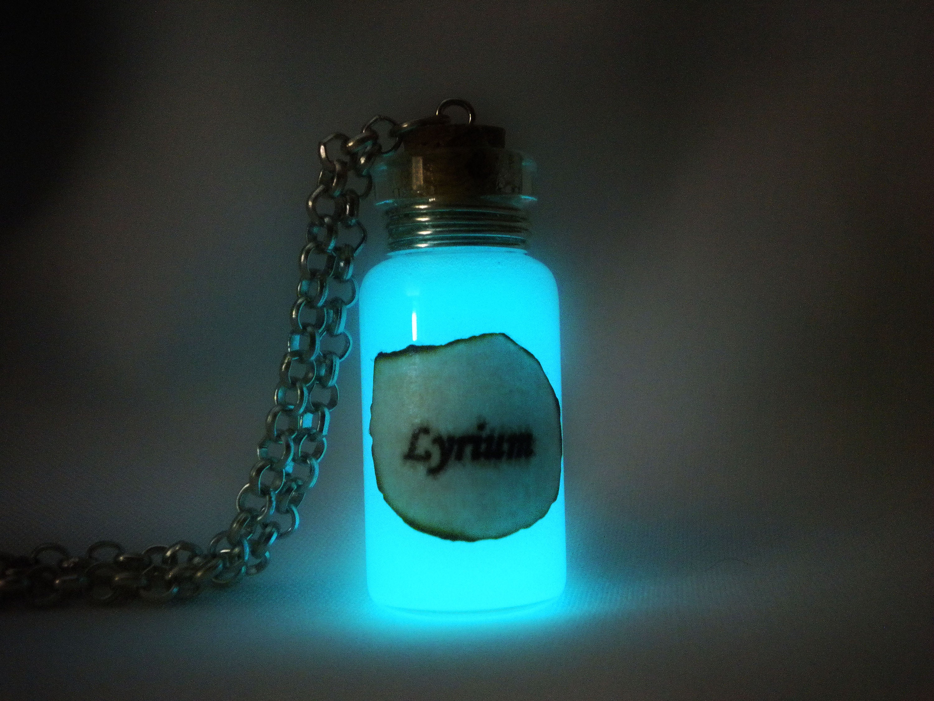 Lyrium Potion Necklace Pendant Glow in the Dark Luminous - Etsy