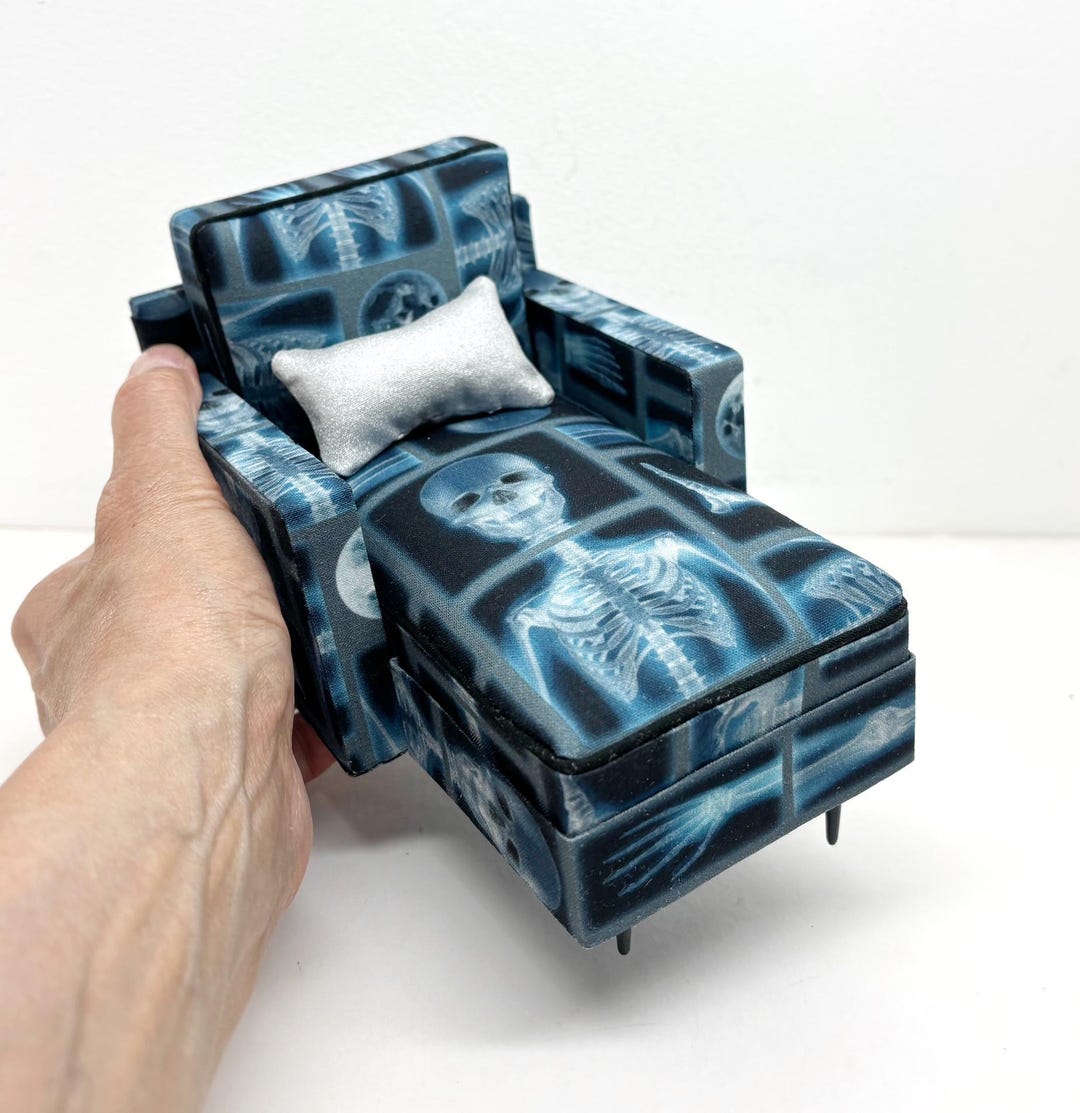 1/6 Scale Handmade Dollhouse Furniture OOAK: Skeleton X-rays Mini ...