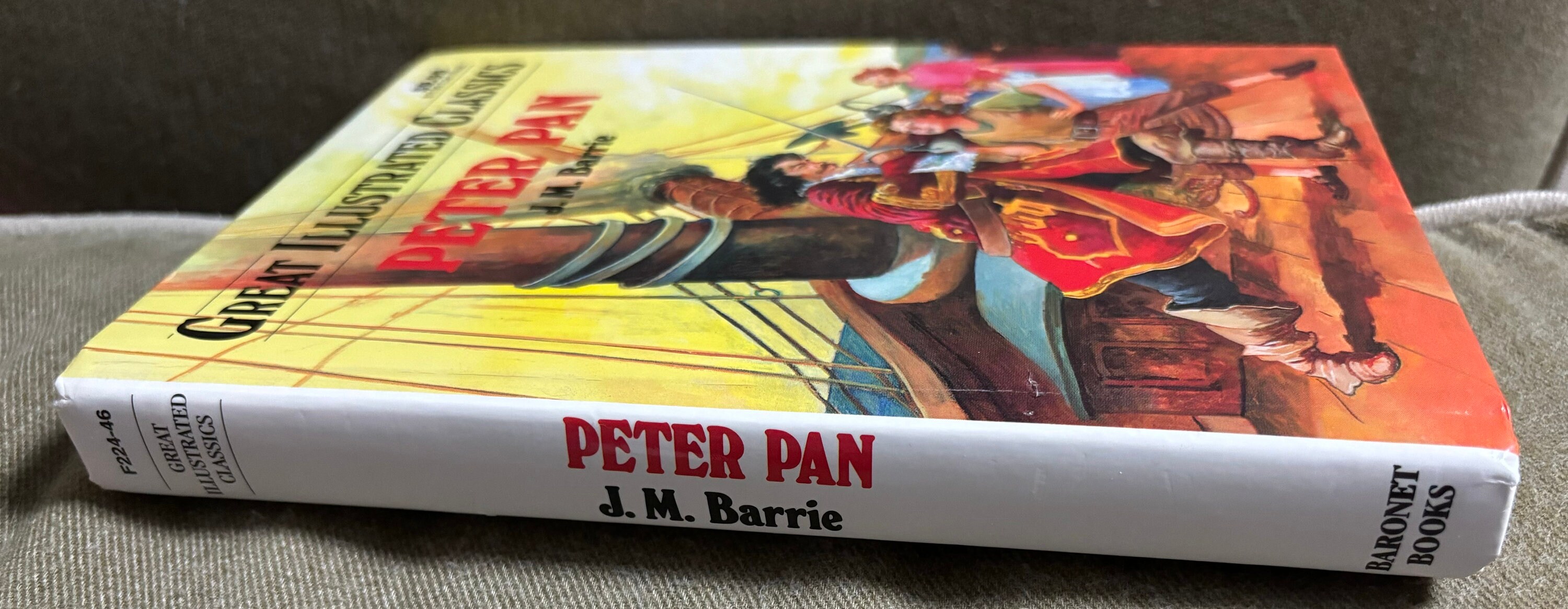Great Illustrated Classics: Peter Pan, J M Barrie, Adapted for Younger ...