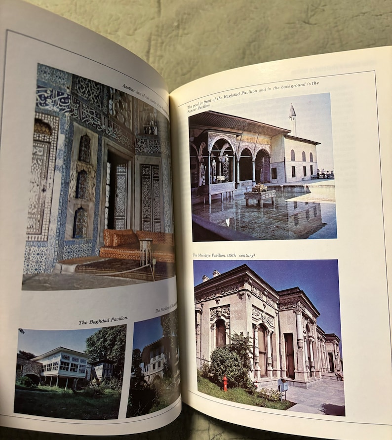 The Topkapi Palace, Vintage Mid 80s Softcover Museum Guide - Etsy