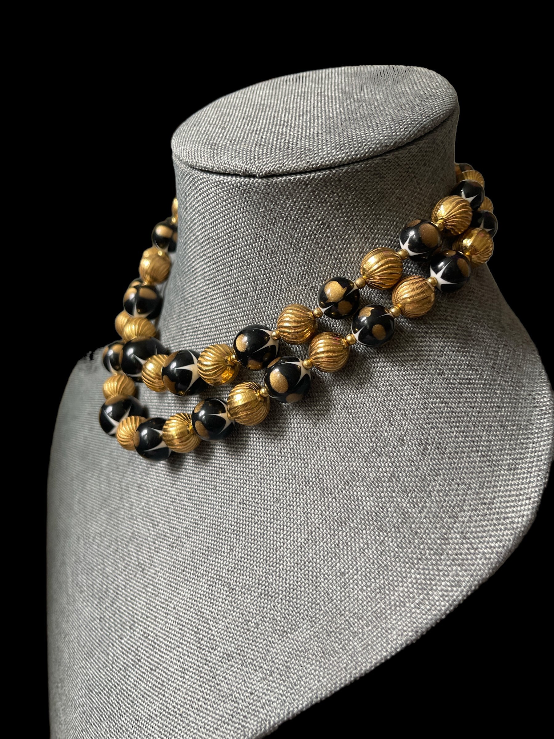 VINTAGE 1950s Crown Trifari Electra Collection Graduated Two-strand ...