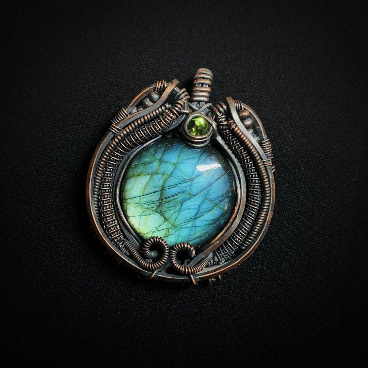H.r.giger Inspired Handmade Alien Xenomorph Twins Labradorite Pendent ...