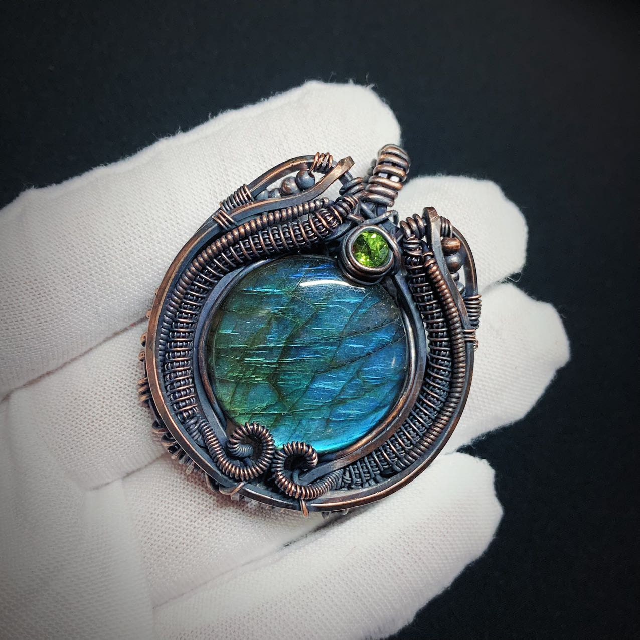 H.r.giger Inspired Handmade Alien Xenomorph Twins Labradorite Pendent ...