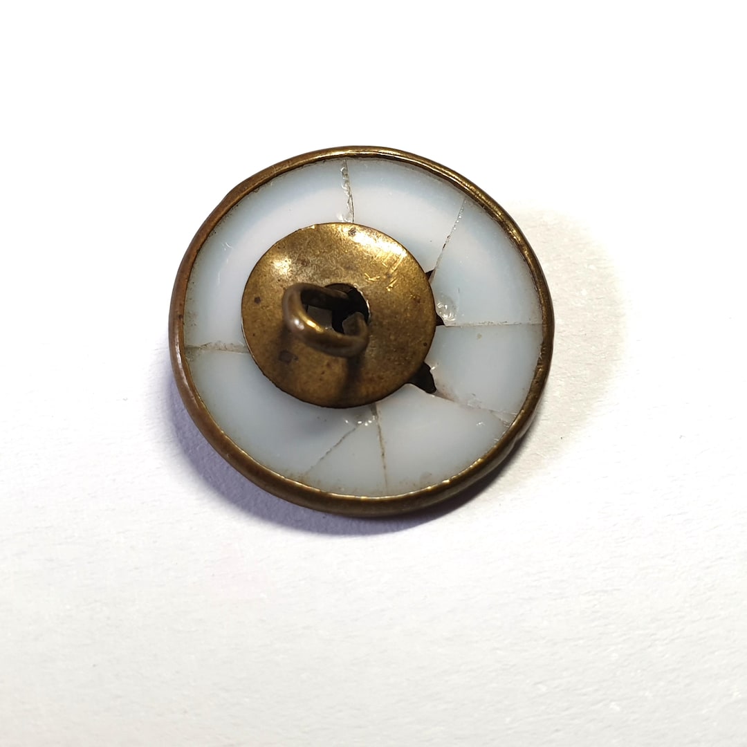 Button. Intaglio Brass Roman Goddess Set in White Clambroth Cracked ...