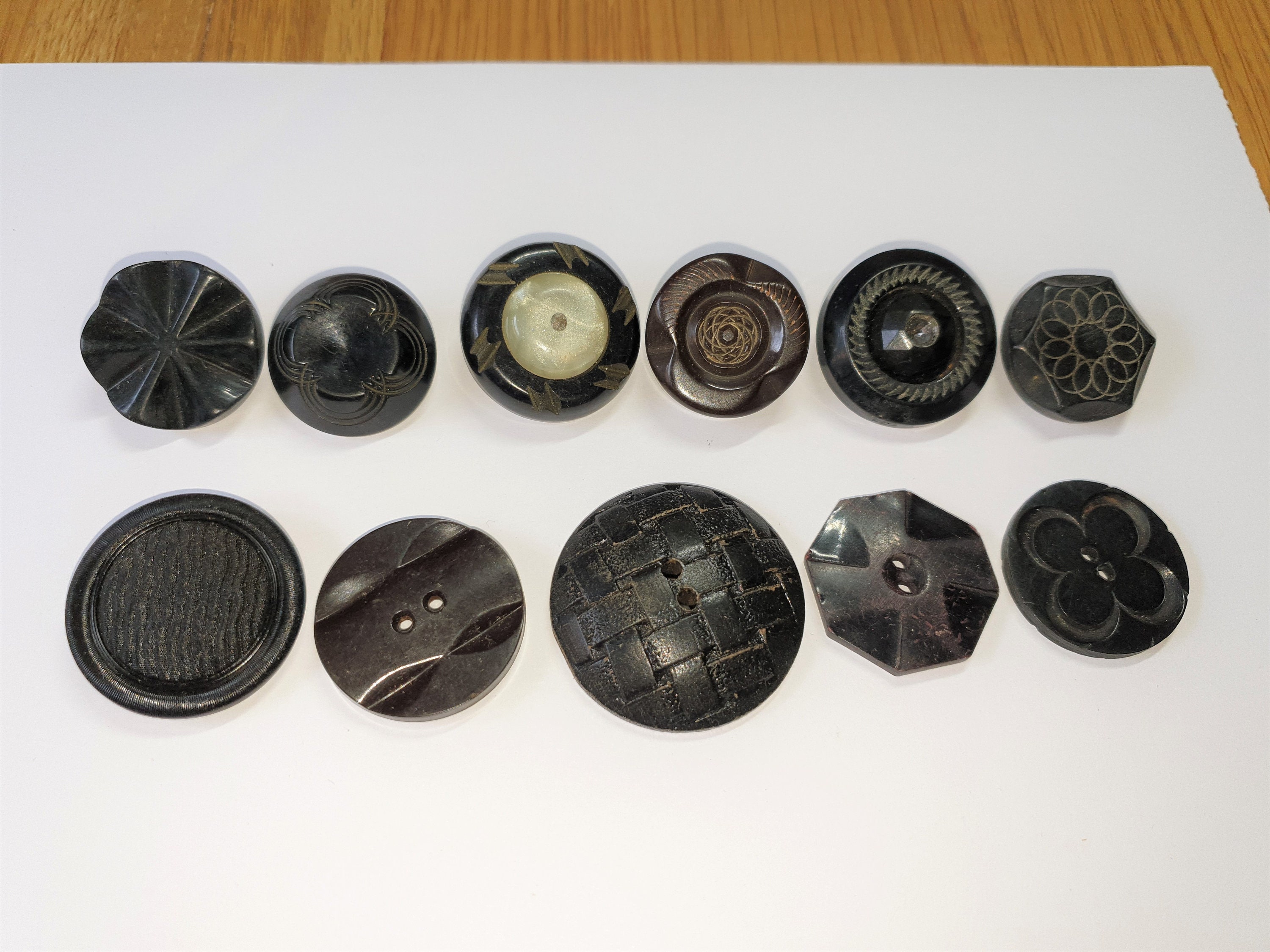 11 Black Art Deco Buttons. Different Designs. Sizes 1 to 1 7/16. 6 Loop ...