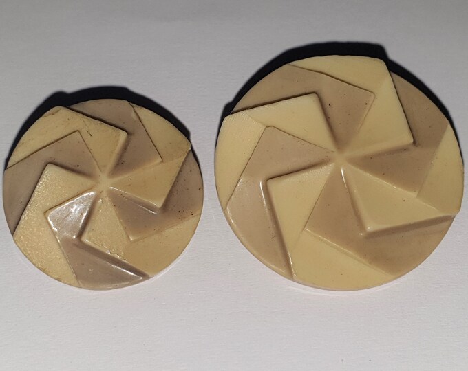 Mother and Daughter Art Deco Buttons With Layered Geometric Design in ...