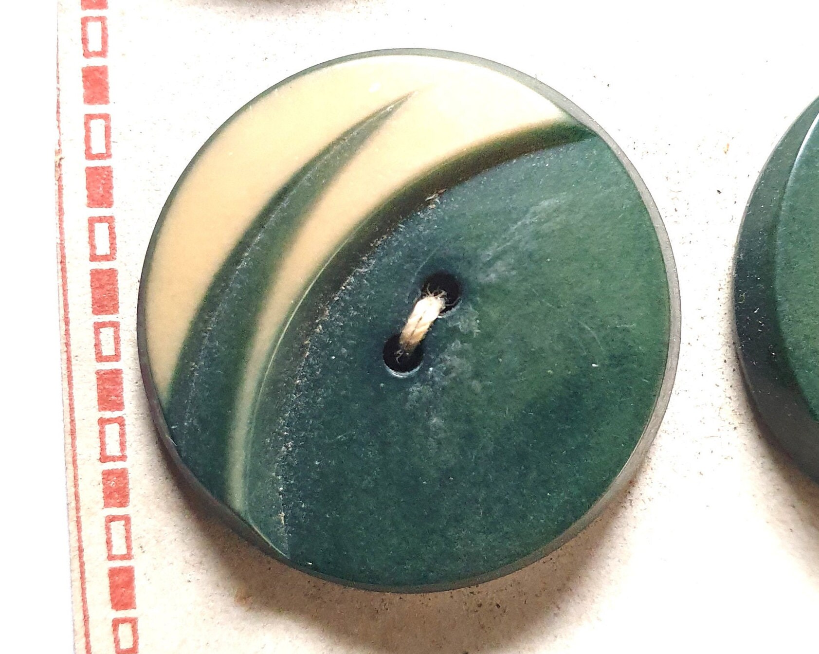 10 Art Deco 2-tone Green and Beige Buttons. Green Celluloid or Casein ...