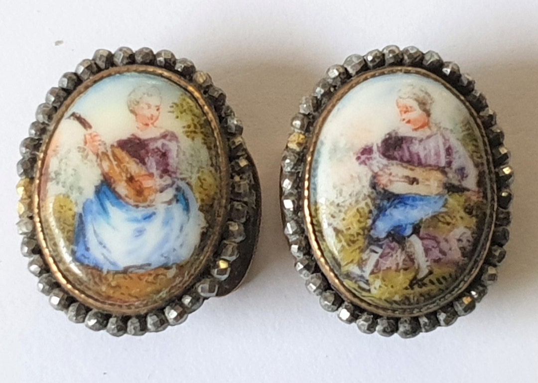 Two 1700s Picture Stud Buttons. 1 a Troubadour and 2 A Maiden Playing a ...