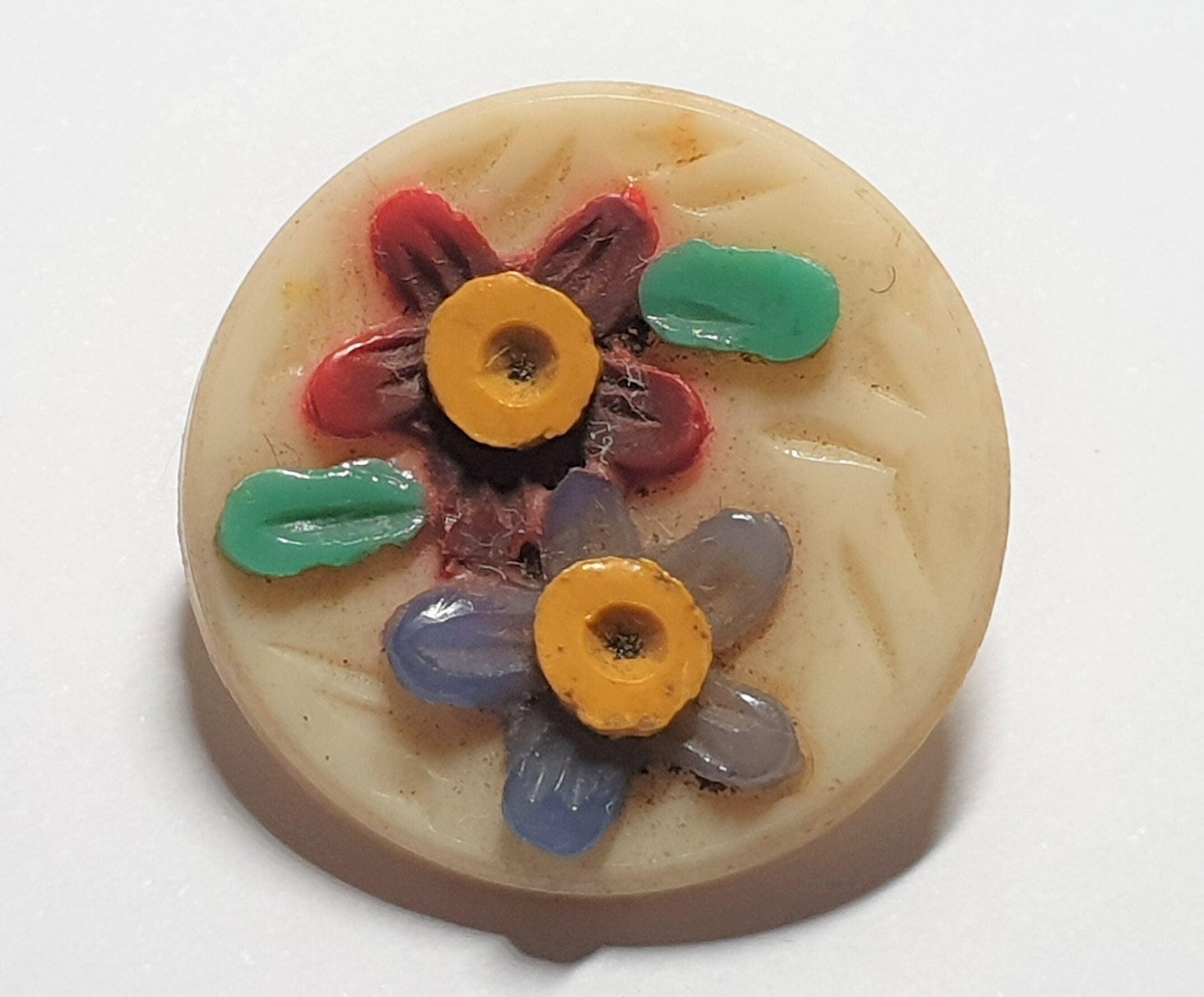 1 Cream 1940s French Celluloid Button With 2 Raised Flowers. Red & Grey ...