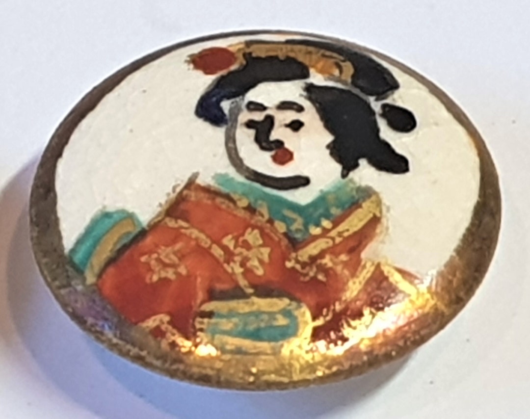 Small Japanese Satsuma Antique Button With a Geisha Girl and Decorated ...