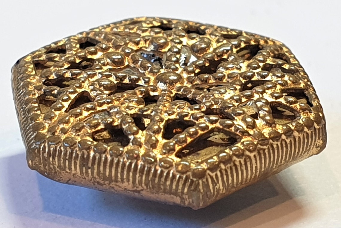 1 Hexagon Shaped Spiders Web Antique Button. Twinkle Back With | Etsy