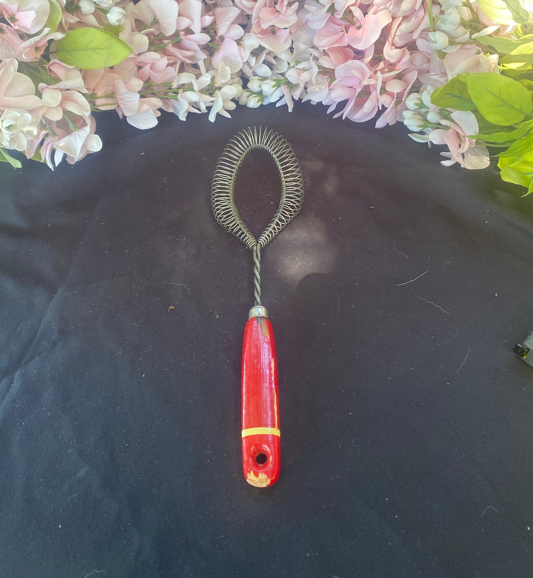 Vintage Red Handle Metal Whisk - Etsy