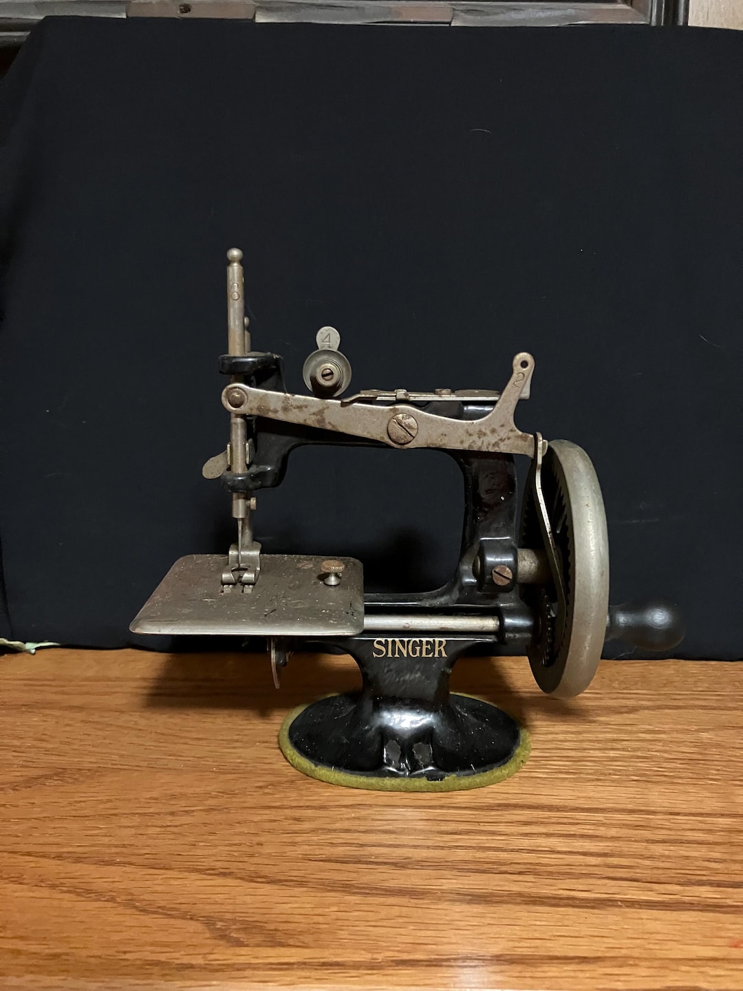 Antique Singer Child’s Hand Crank Sewing Machine 1920’s - Etsy