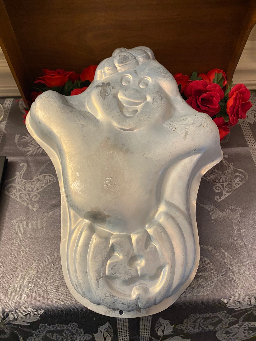 Wilton Ghost and Pumpkin Cake Pan - Etsy