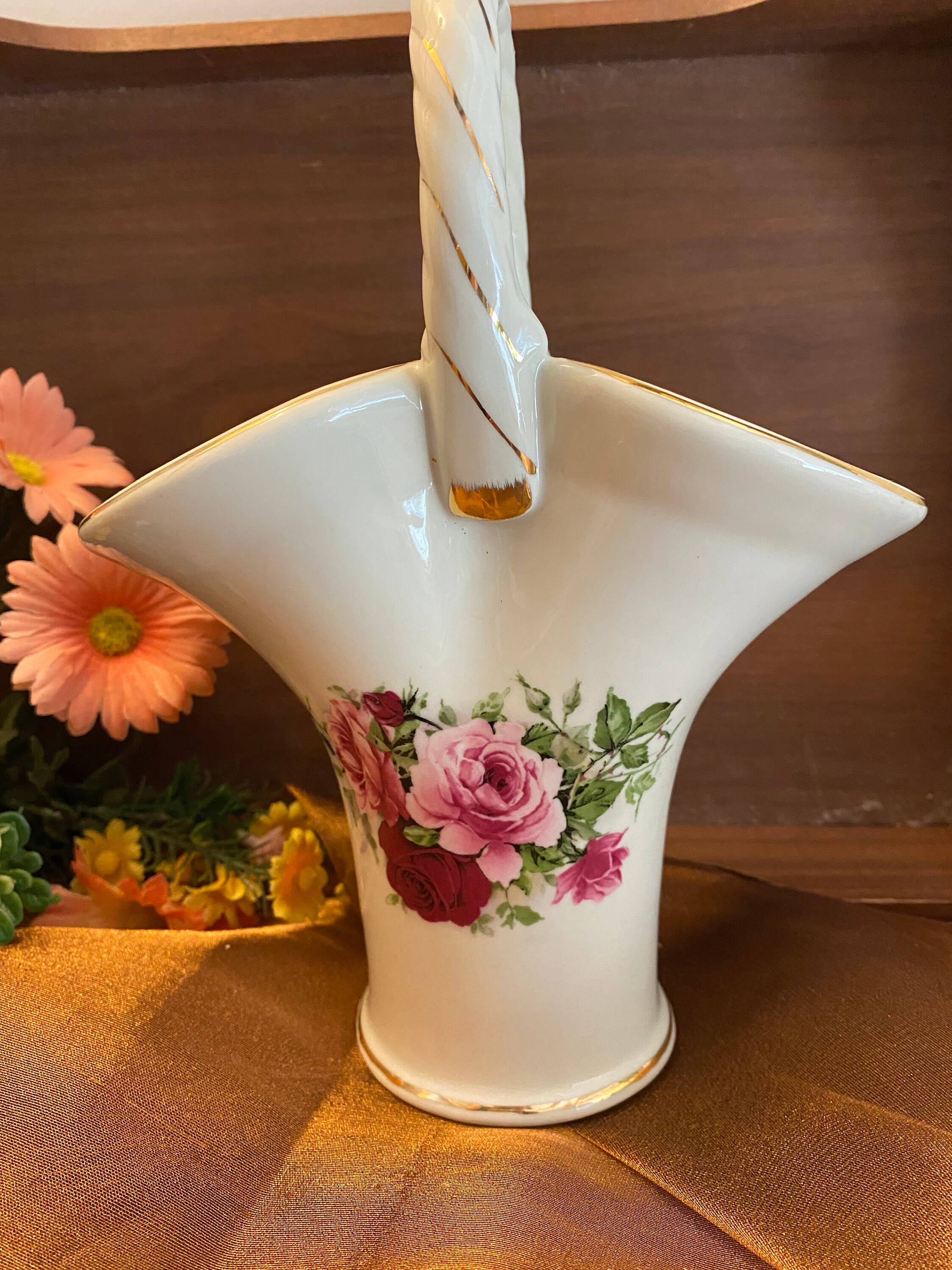 Vintage Handheld Porcelain Basket With Roses 7x9” - Etsy