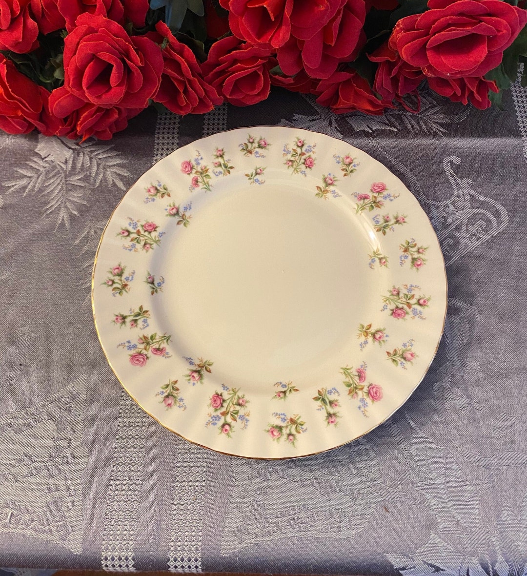 Royal Albert Rosebuds 8 Plate - Etsy