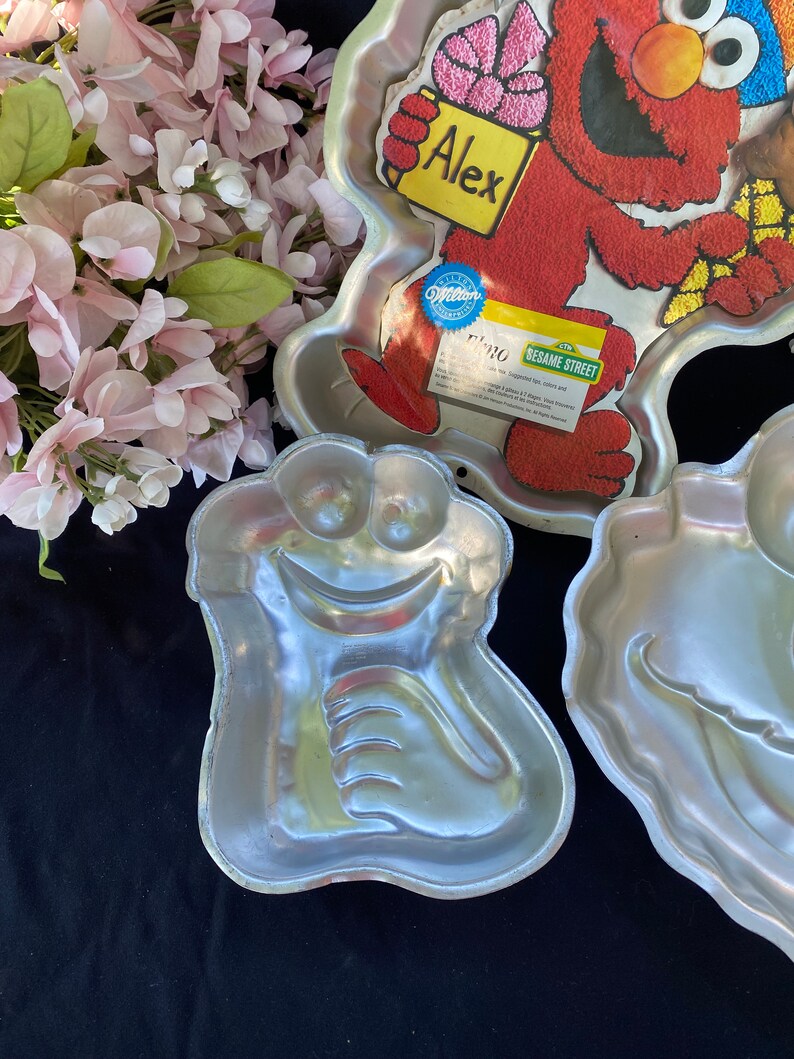 Wilton Sesame Street Cake Pan Trio - Etsy
