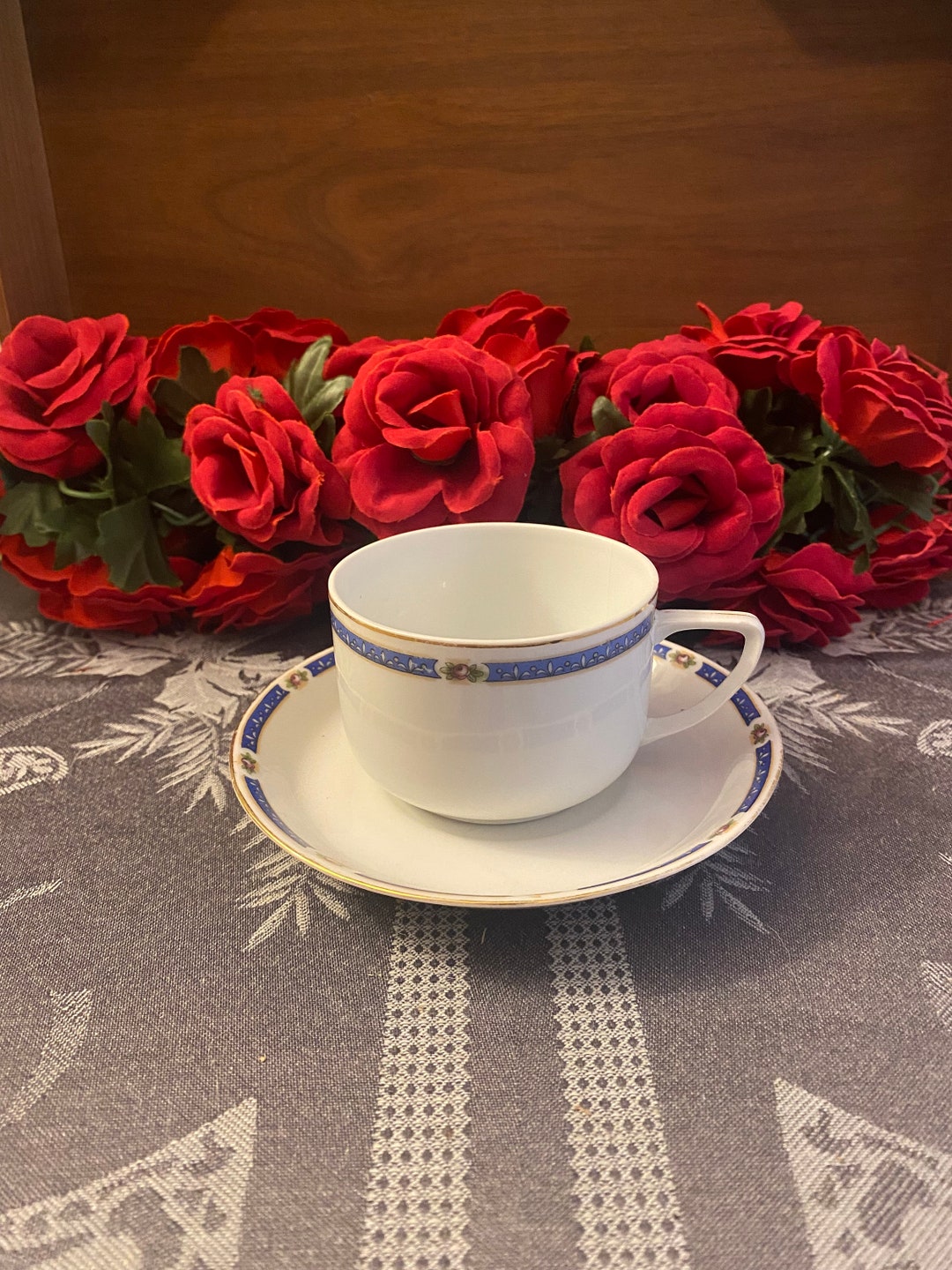 Victoria Czechoslovakia Teacup and Saucer Set - Etsy