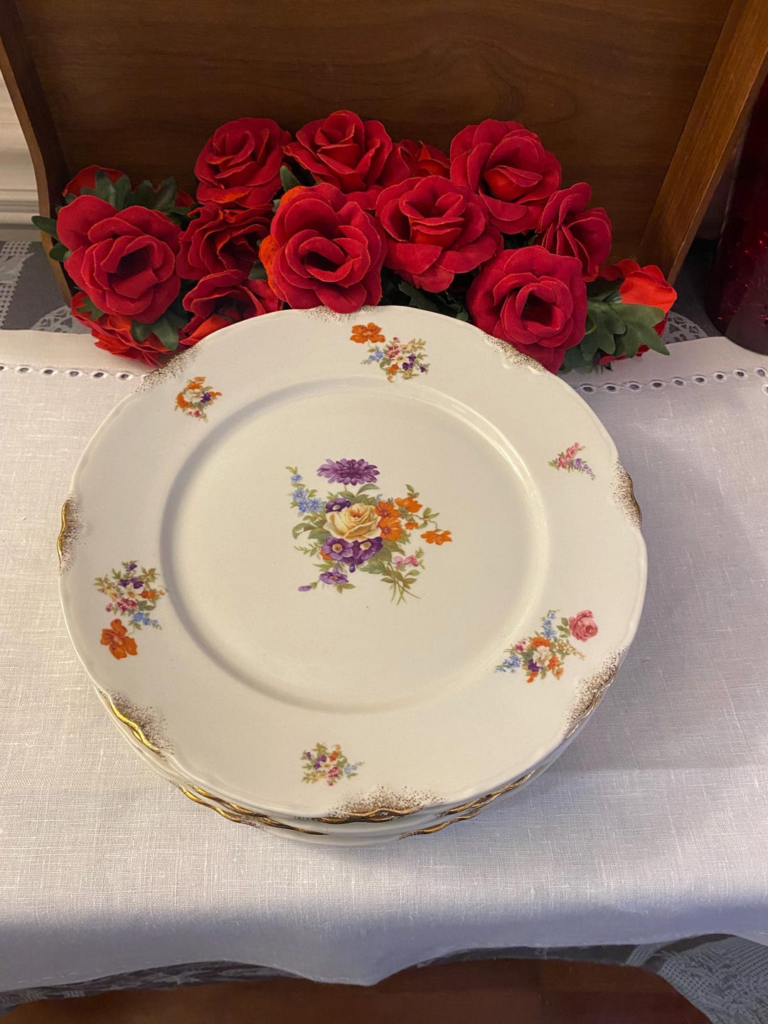 Warwick USA 10” Dinner Plates, Set of 6 - Etsy