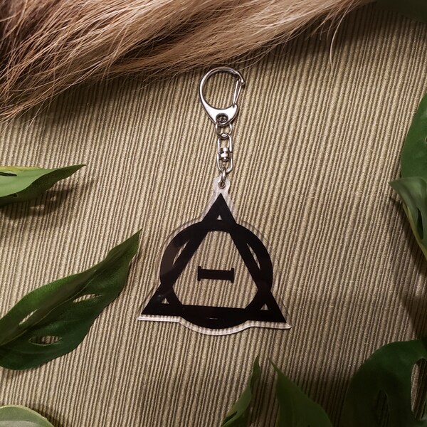 Therian Necklace - Etsy