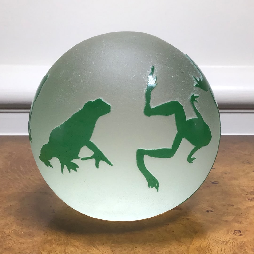Vintage Steven Correia, Emerald Green Frogs Paperweight, Etched Art ...