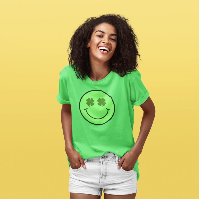 Green Smiley Face Png, Four Leaf Clover Smiley Face Png, Green Happy ...