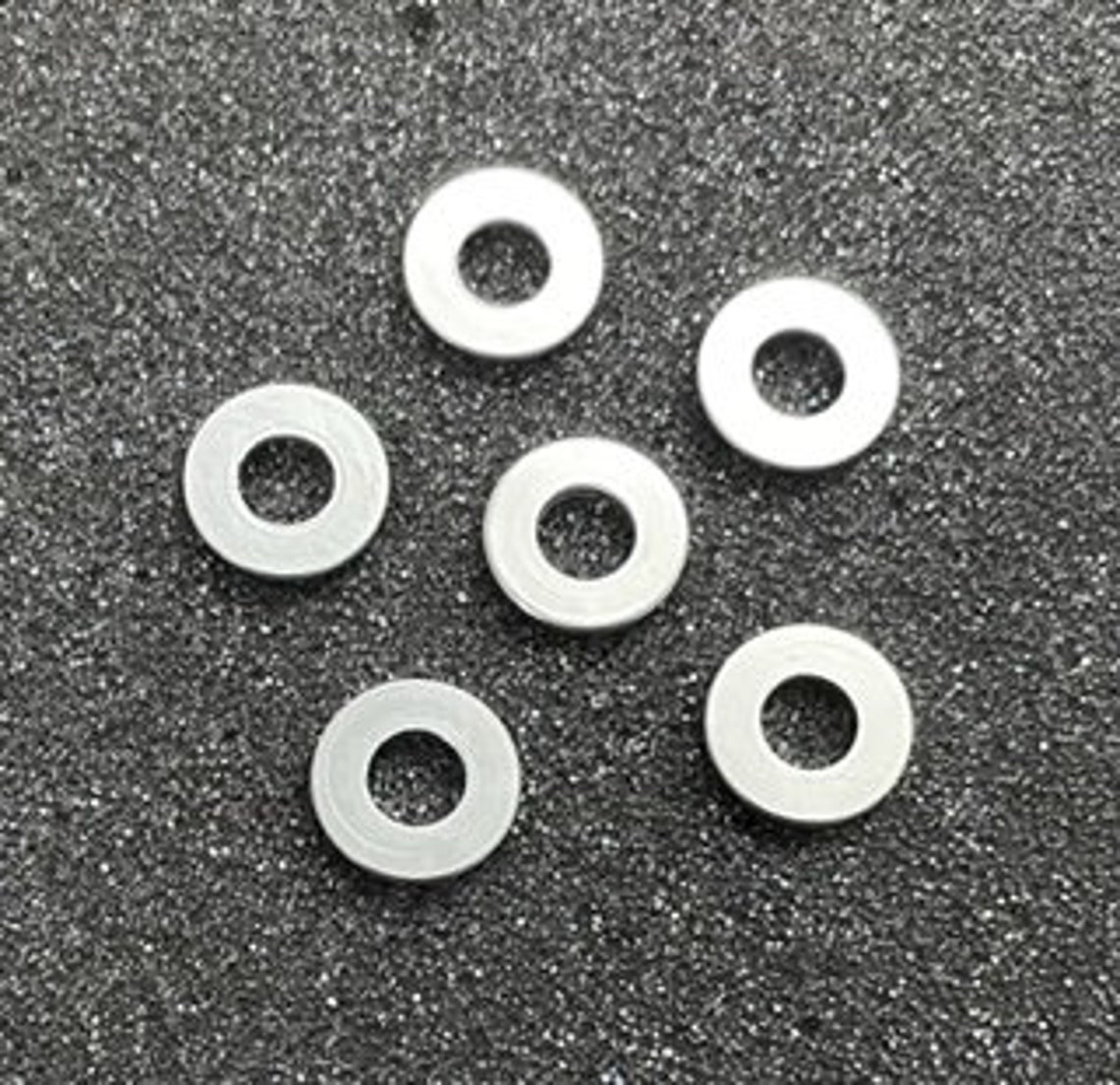 M5 Anodised Flat Washers (5 Colours) - Etsy