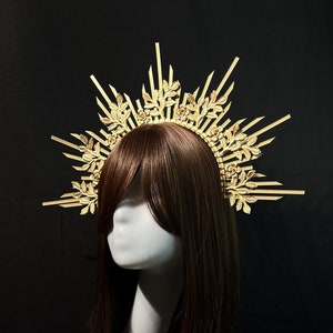 Sun Goddess Crown, Gold Halo Crown, Sun Crown Headpiece, Sun Halo ...