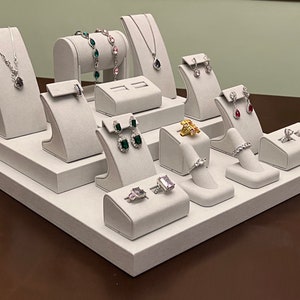 Deluxe Jewelry Display Luxury Jewelry Showcase Display Set Suede ...