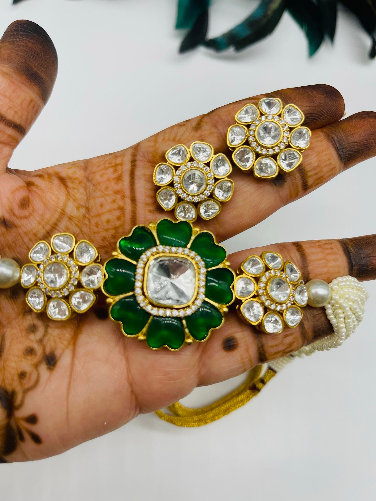 Premium Sabyasachi & Tyaani Inspired Moissanite Kundan With Emerald ...