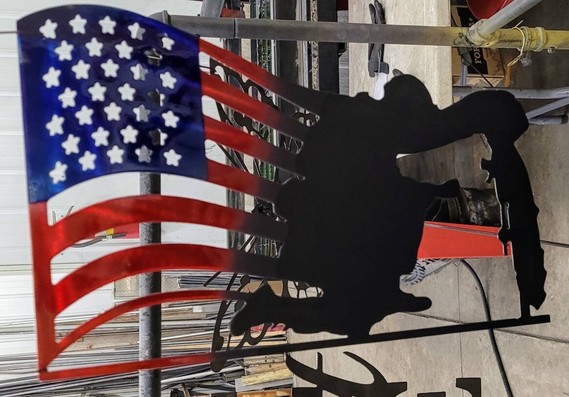 Kneeling Soldier Flag Metal Sign - Etsy