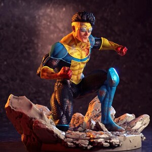 3D Printed 12K Resin Invincible Statue, Invincible Figurine, Gift Idea ...