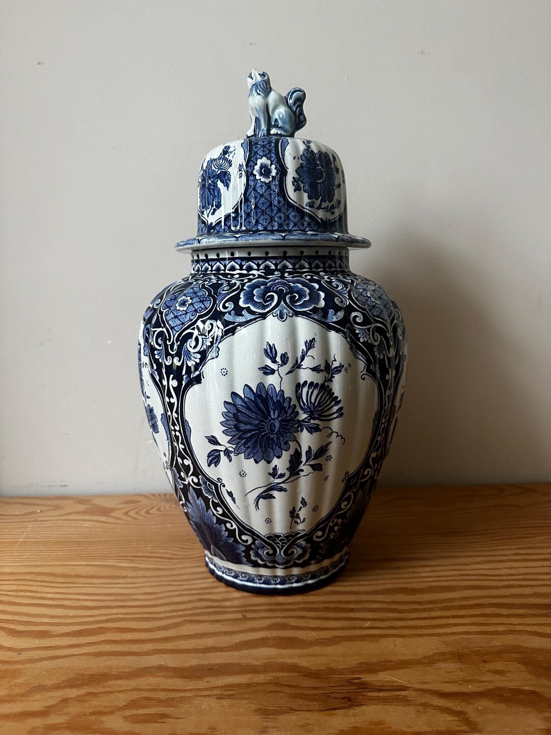 Large Vintage Royal Sphinx Delft Vase - Etsy