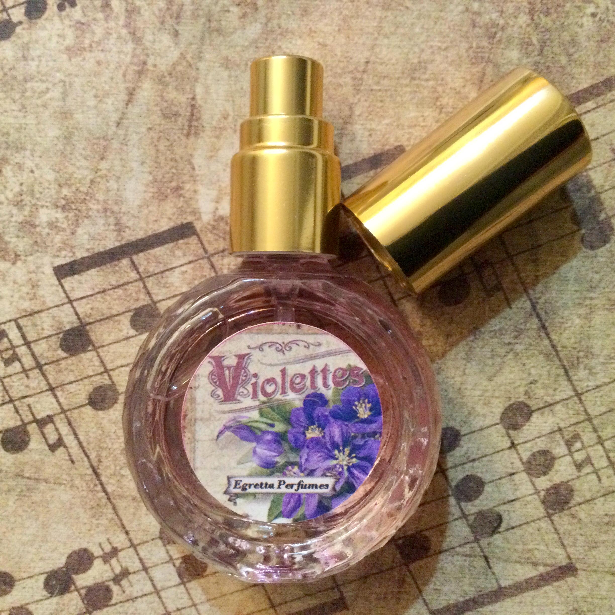 Handmade Violet Eau De Toilette: Floral Powdery Travel Spray (10 Ml) - Etsy