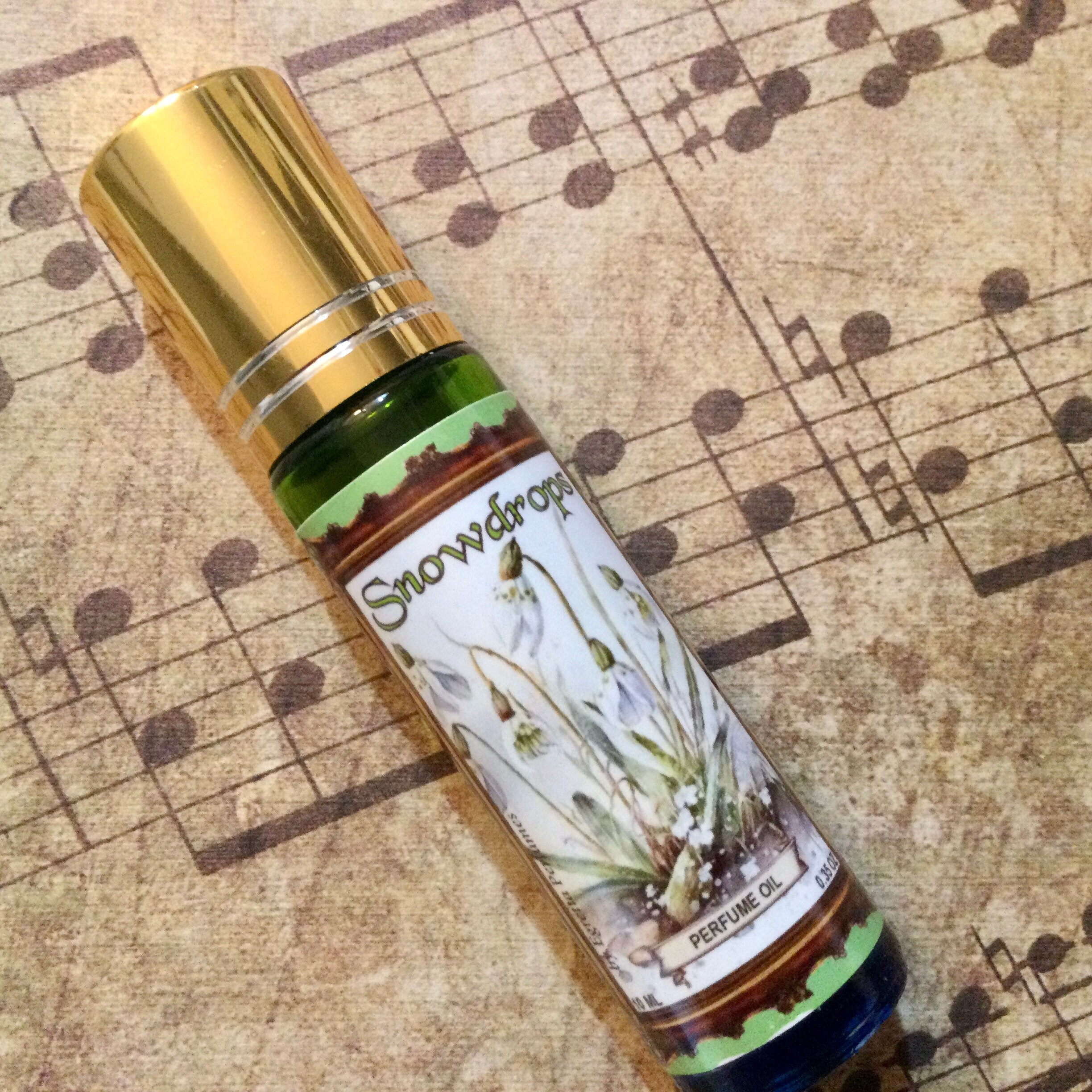 Snowdrops Perfume Oil Roll On: January Birth Flower Scent - Etsy