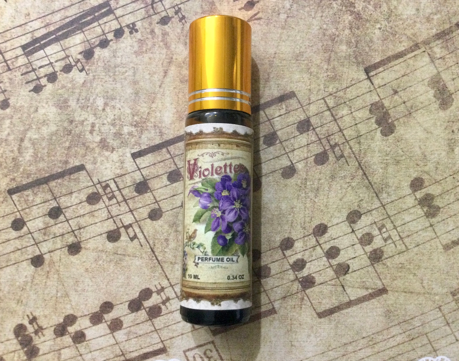 Violets Perfume Oil Roll On: Purple Florals Vintage Parfum - Etsy
